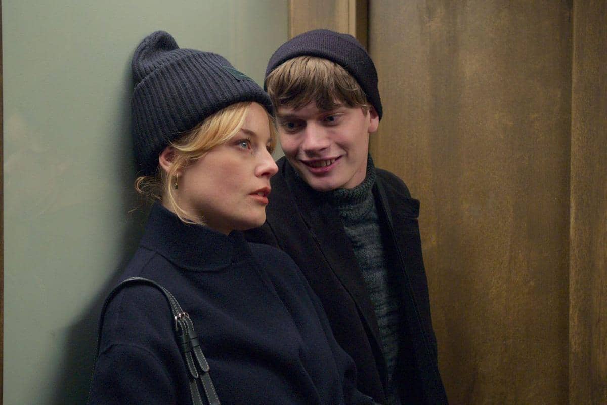 5 Serial Romcom Eropa Terbaik di Netflix, Antimainstream! | IDN Times