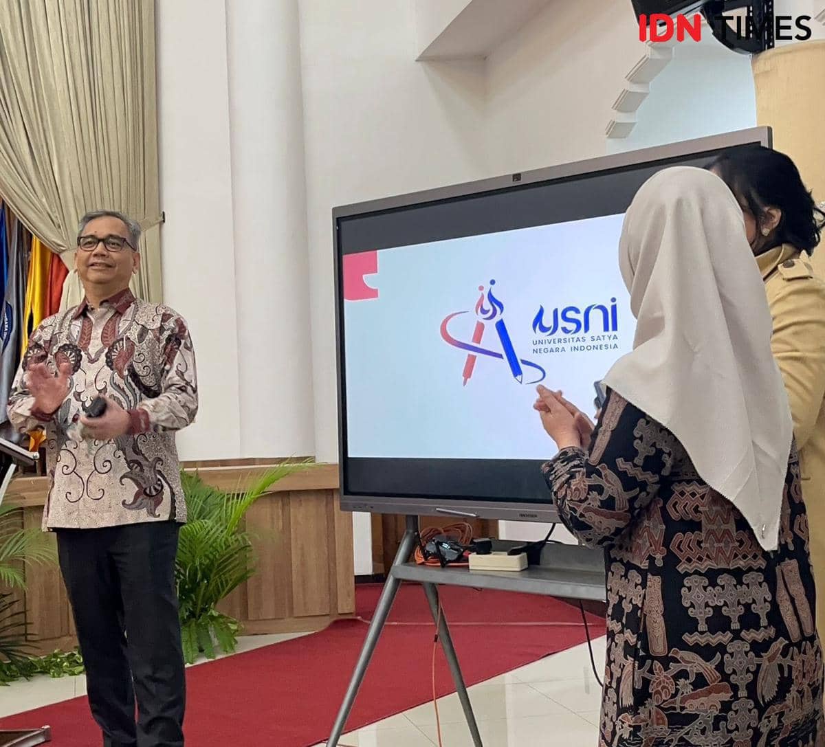USNI Luncurkan Logo dan Transformasi Baru, Cetak Lulusan Otentik! | IDN ...