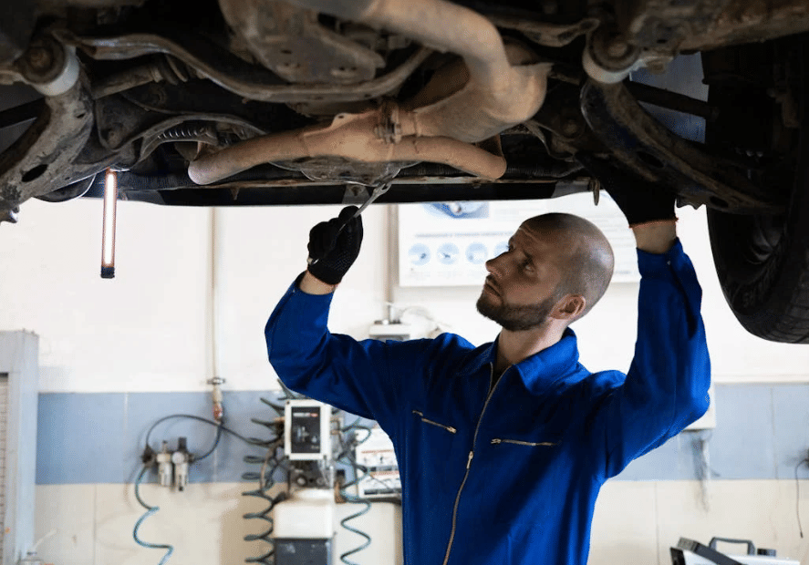 Mesin Mobil Bunyi Kasar Setelah Ganti Oli, Apa Penyebabnya? | IDN Times ...