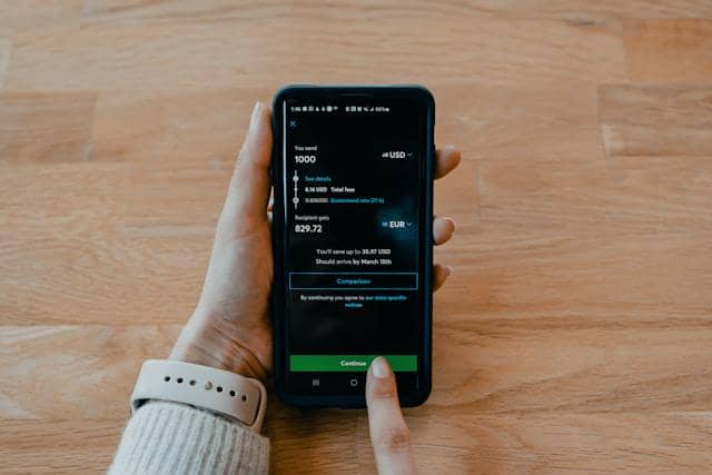 Apa Itu Top Up? Pengertian, Tujuan, Manfaat, Jenis dan Caranya | IDN Times