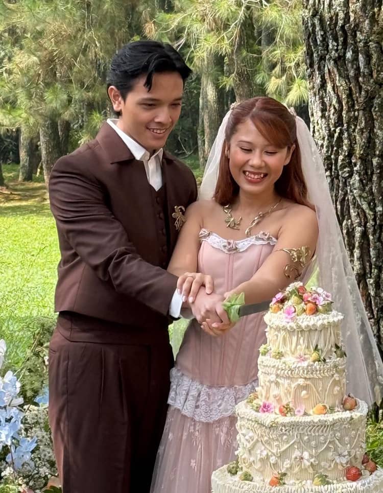 7 Look Resepsi Nadin Amizah dan Faishal Tanjung, Tampil bak Ibu Peri ...