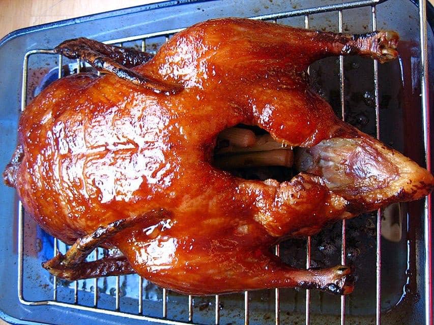 5 Tips Membuat Peking Duck Khas Tiongkok dengan Kulit Super Renyah ...
