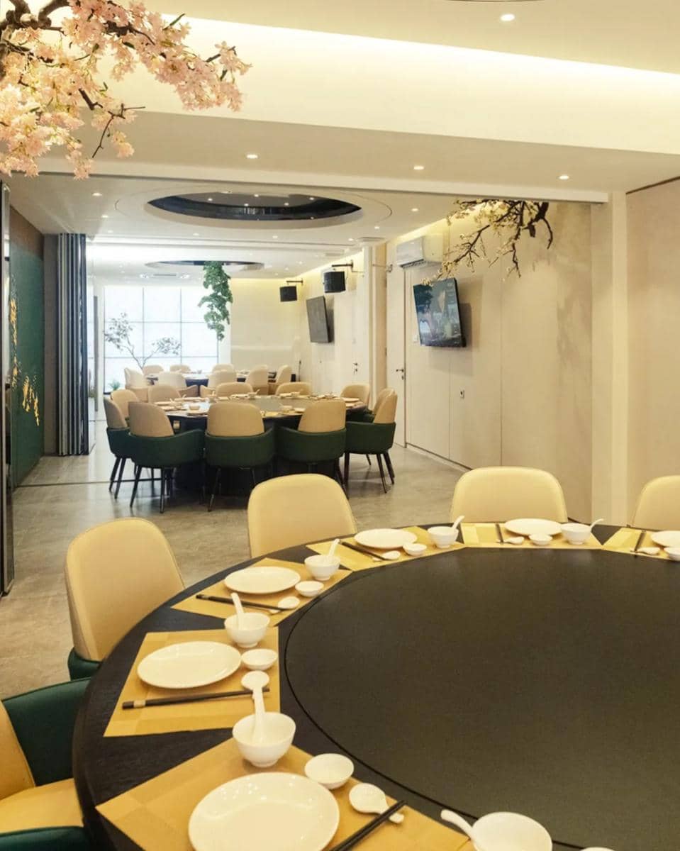 5 Rekomendasi Tempat Makan di GAFOY Kelapa Gading, Ada Apa Saja? | IDN ...