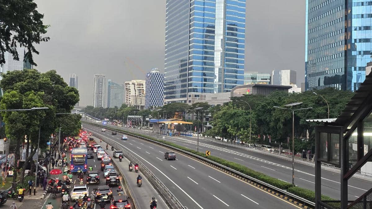 Demo di DPR, Transjakarta Alihkan Sejumlah Rute Koridor 9 | IDN Times