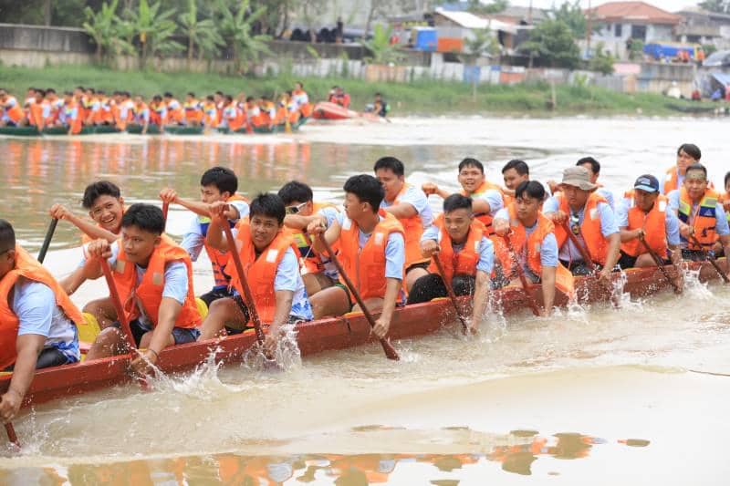 4 Festival Perahu Dayung di Indonesia: Lokasi, Sejarah, dan Waktu ...
