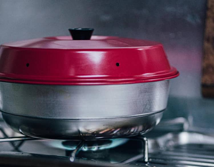 5 Tips Membuat Tim Tahu Telur, Tekstur Lembut dan Comforting | IDN Times