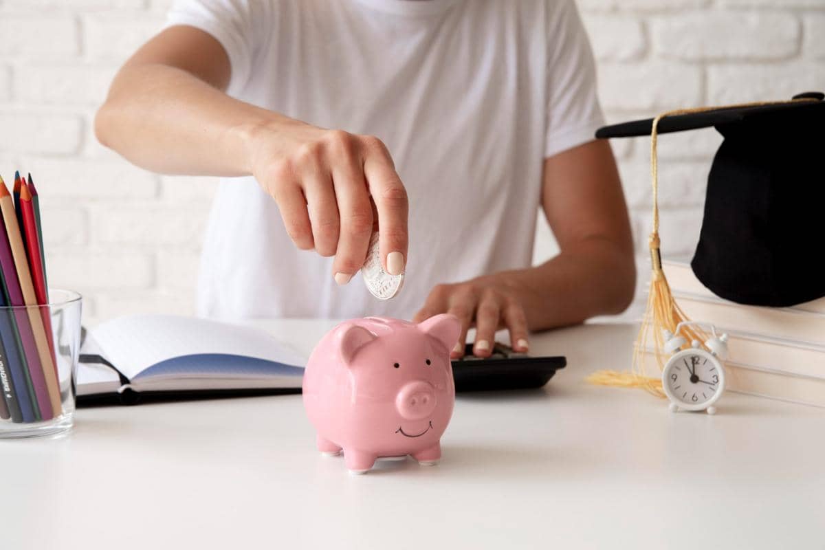 Strategi Finansial Setelah Lebaran agar Keuangan Stabil | IDN Times