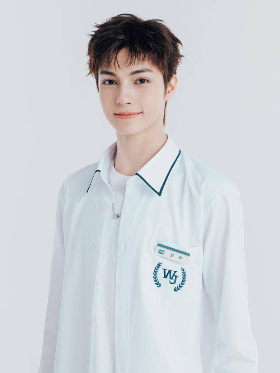 Biodata dan Profil 15 Member SMTR25, Maknae Kelahiran 2008 | IDN Times
