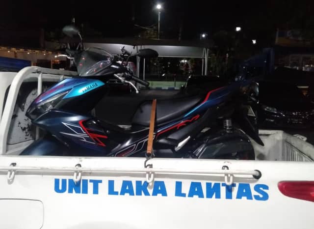 Pemotor Asal Sampang Tewas Tergilas Truk di Osowilangun Surabaya | IDN ...