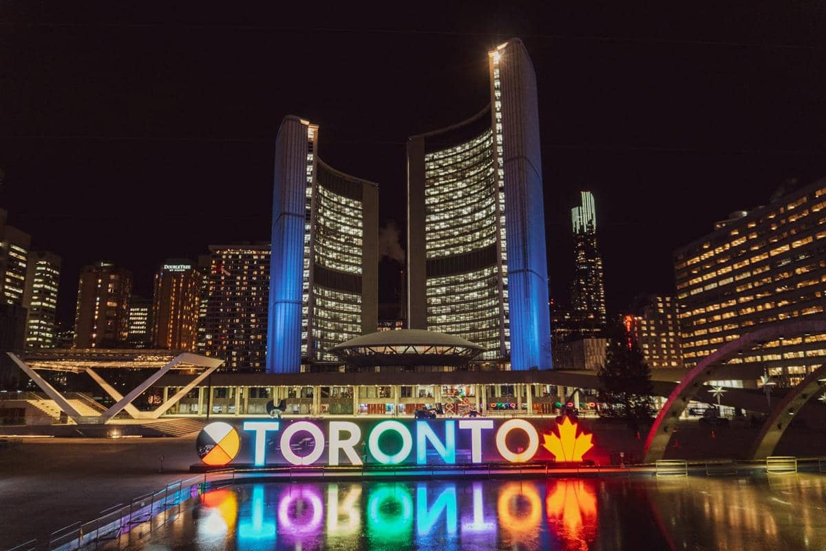 5 Fakta Menarik Kota Toronto, Kota Multikultural Ikonik di Kanada | IDN ...