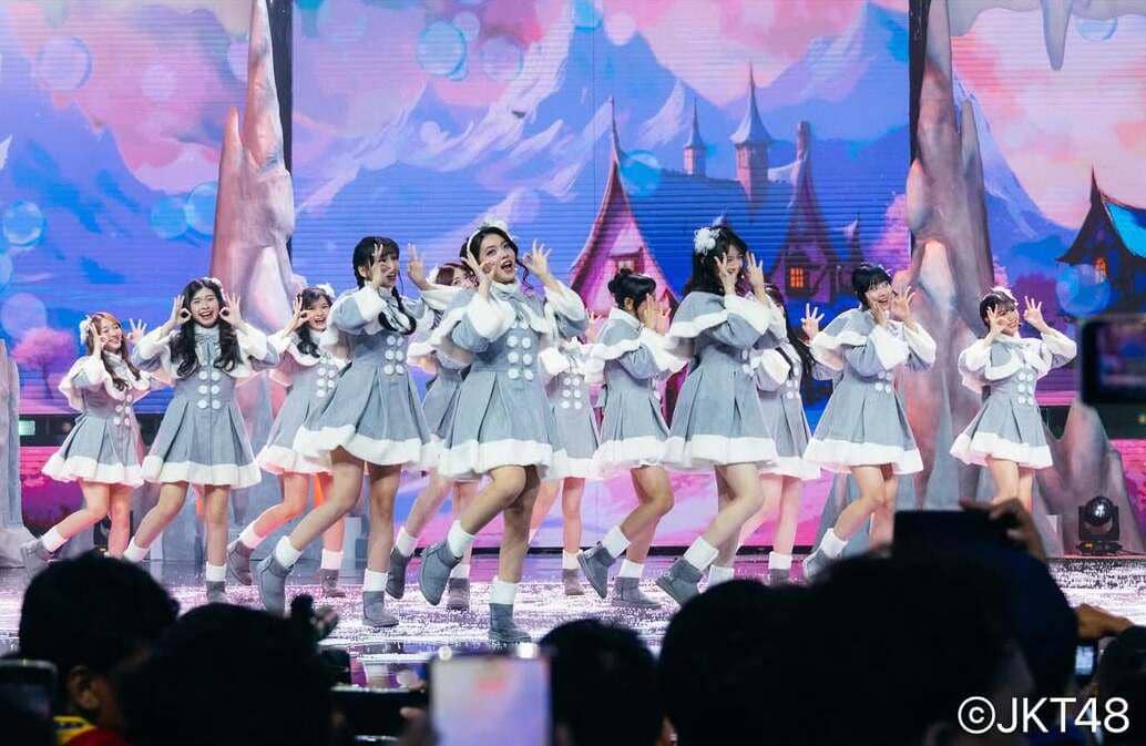 Graduation Ceremony Gracia JKT48 Dilaksanakan Pada Desember 2025 | IDN ...