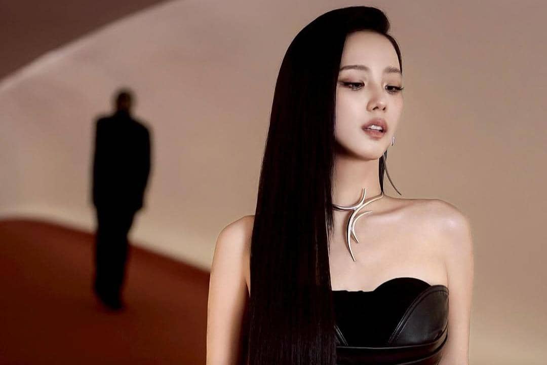 Jisoo BLACKPINK Dikabarkan akan Rilis Single Duet dengan Zayn Malik ...