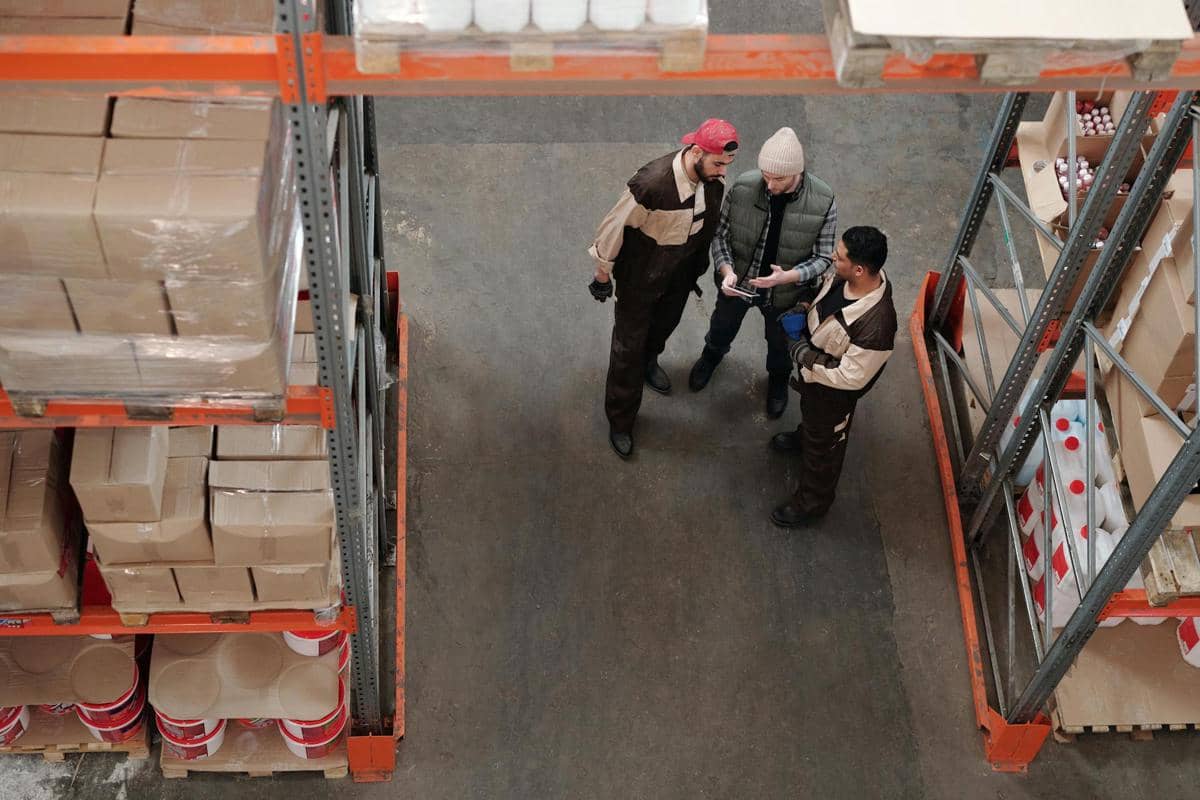5 Tugas Staff Purchasing dalam Pengadaan Barang | IDN Times