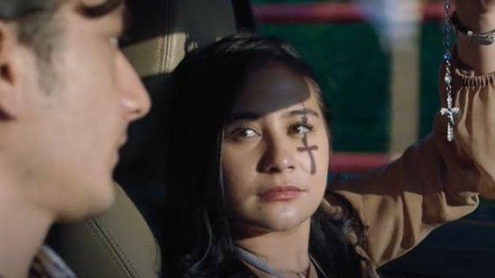 5 Film dan Serial Pertemukan Prilly Latuconsina dan Bryan Domani | IDN ...