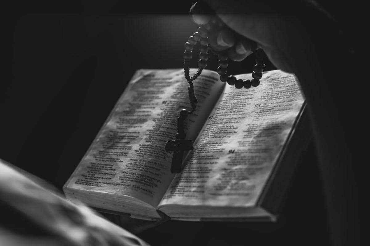 7 Lagu Taize untuk Kontemplasi, Lirik dan Melodinya Menenangkan Jiwa ...