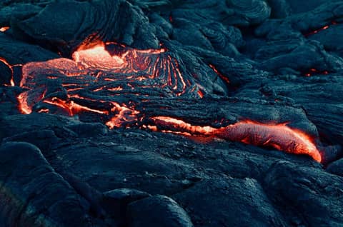 Apakah Gunung Berapi Bisa Mati Total? | IDN Times