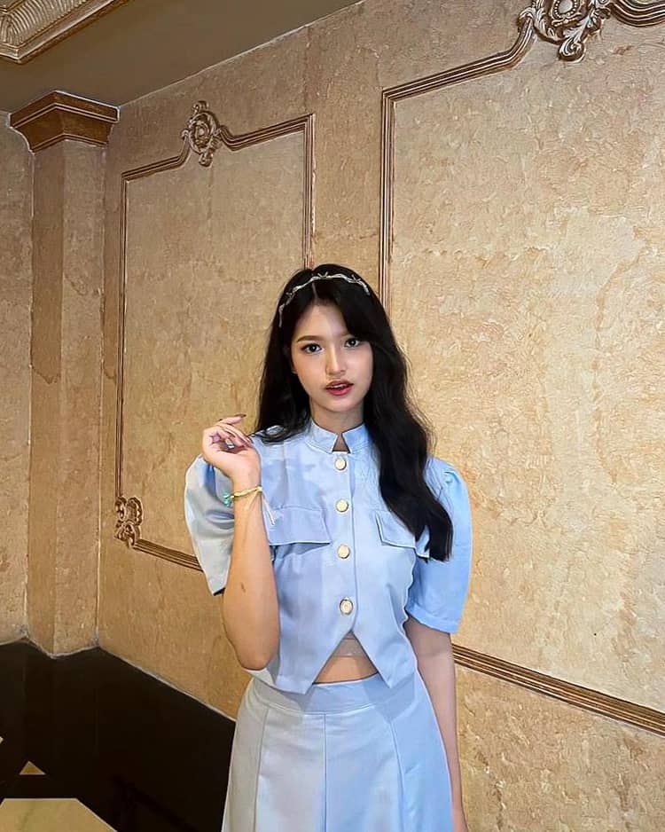 Fakta Elin JKT48 yang Punya Keturunan Belanda dan Thailand | IDN Times