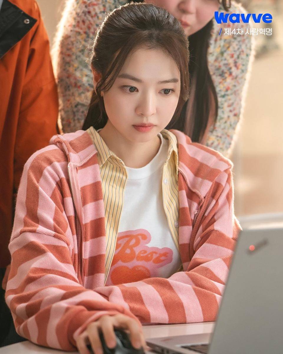 7 Momen Apes Joo Yeon San di Episode Perdana LOVE.exe, Kena Sial Terus ...