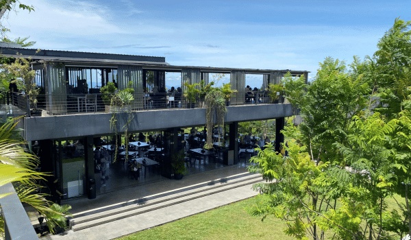 Menu The Upper Clift Sentul, Kuliner Lokal dengan View Terbaik | IDN Times