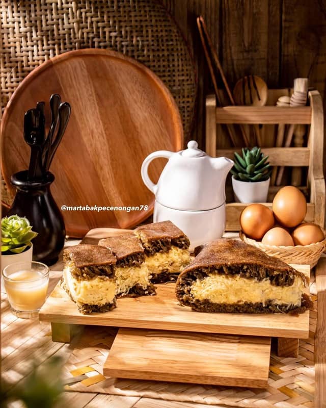Menu Martabak Pecenongan 78, Martabak Premium Isi Melimpah | IDN Times