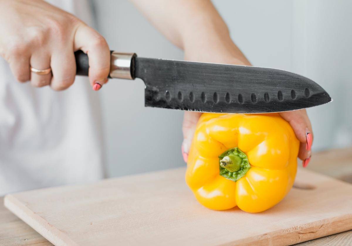 Perbedaan Pisau Chef dan Pisau Santoku, Mana yang Dibutuhkan? | IDN Times