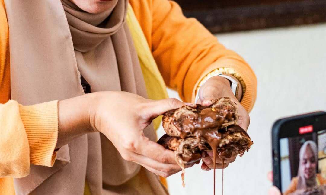 Menu Drunk Baker Blok M yang Lagi Viral di Bandung, Penasaran? | IDN Times