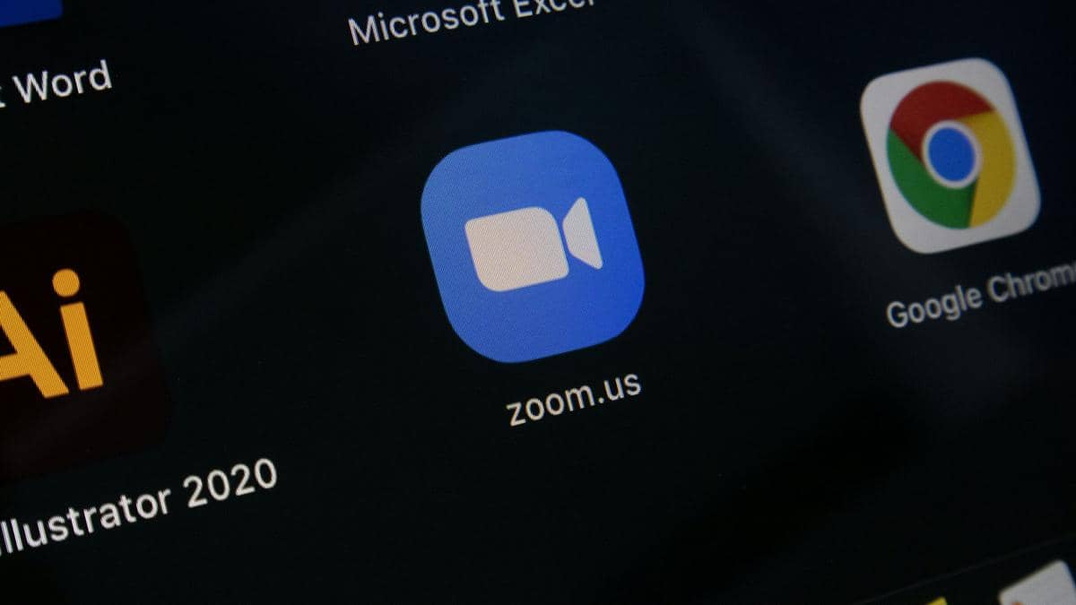 Perbandingan Google Meet vs Zoom | IDN Times