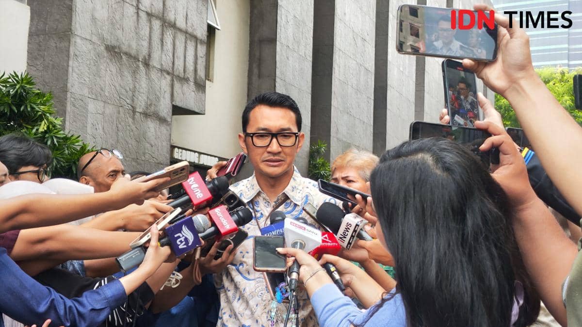KPK Tahan Pemilik Blueray Cargo John Field Usai Sempat Melarikan Diri ...