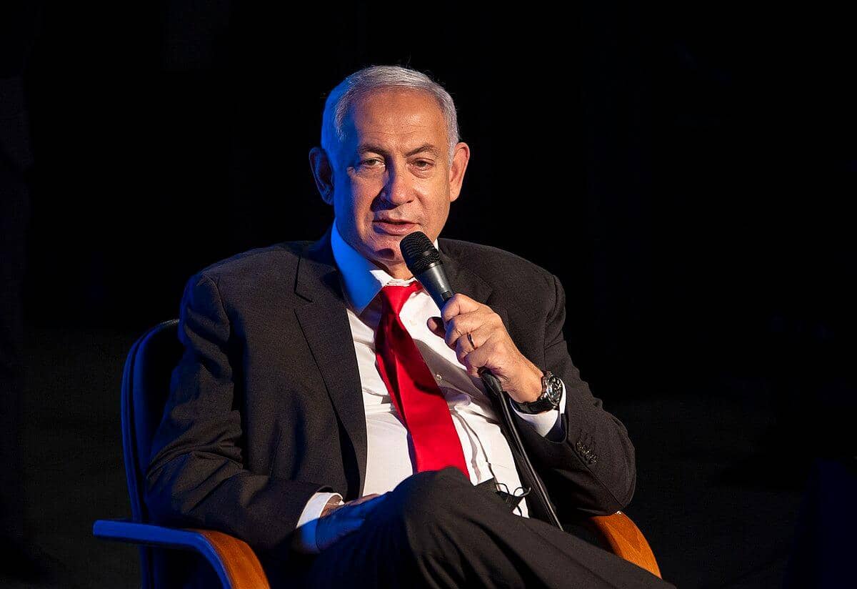 Lawan Penembak Bondi, Trump-Netanyahu Puji Ahmed: Muslim Pemberani ...