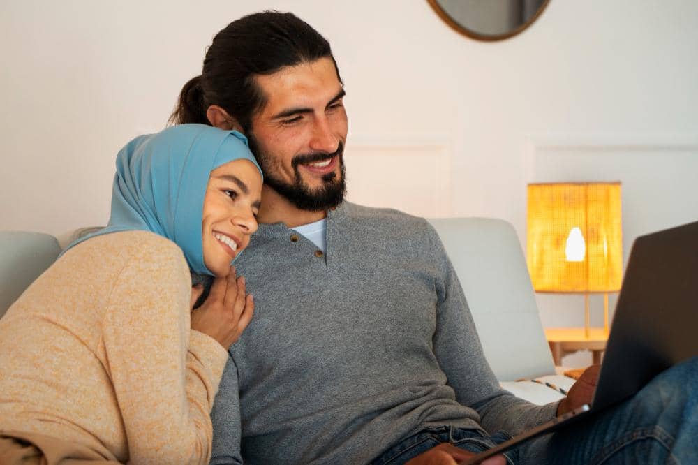 Fenomena Nikah Sama Bule yang Makin Ramai, Kenali Interracial Marriage ...
