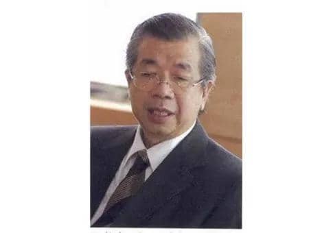 Profil Eddy William Katuari, Pemimpin Generasi Kedua Wings Group | IDN ...