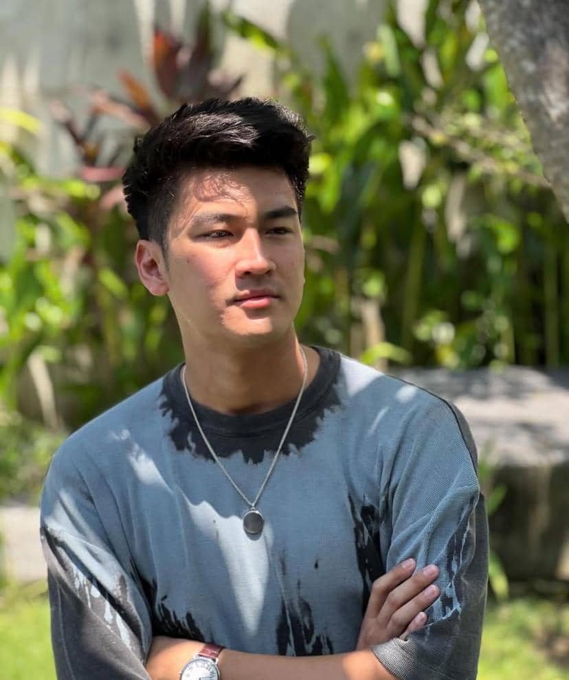 Biodata dan Profil Anrez Adelio | IDN Times