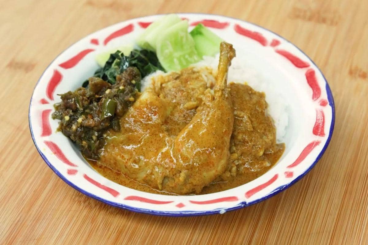 Resep Gulai Ayam Kuah Kental ala Devina Hermawan | IDN Times