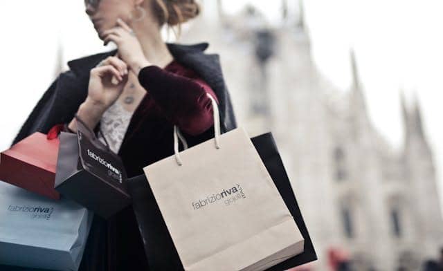 6 Mindset Konsumtif yang Mendorong Perilaku Impulsive Buying | IDN Times