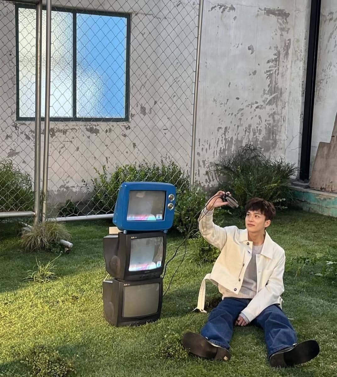 10 Inspirasi Gaya Casual Streetwear Asahi TREASURE, Gak Ngebosenin ...