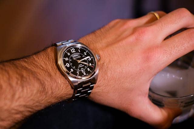 4 Perbedaan Jam Tangan Automatic Mahal dan Murah, Mending Mana? | IDN Times