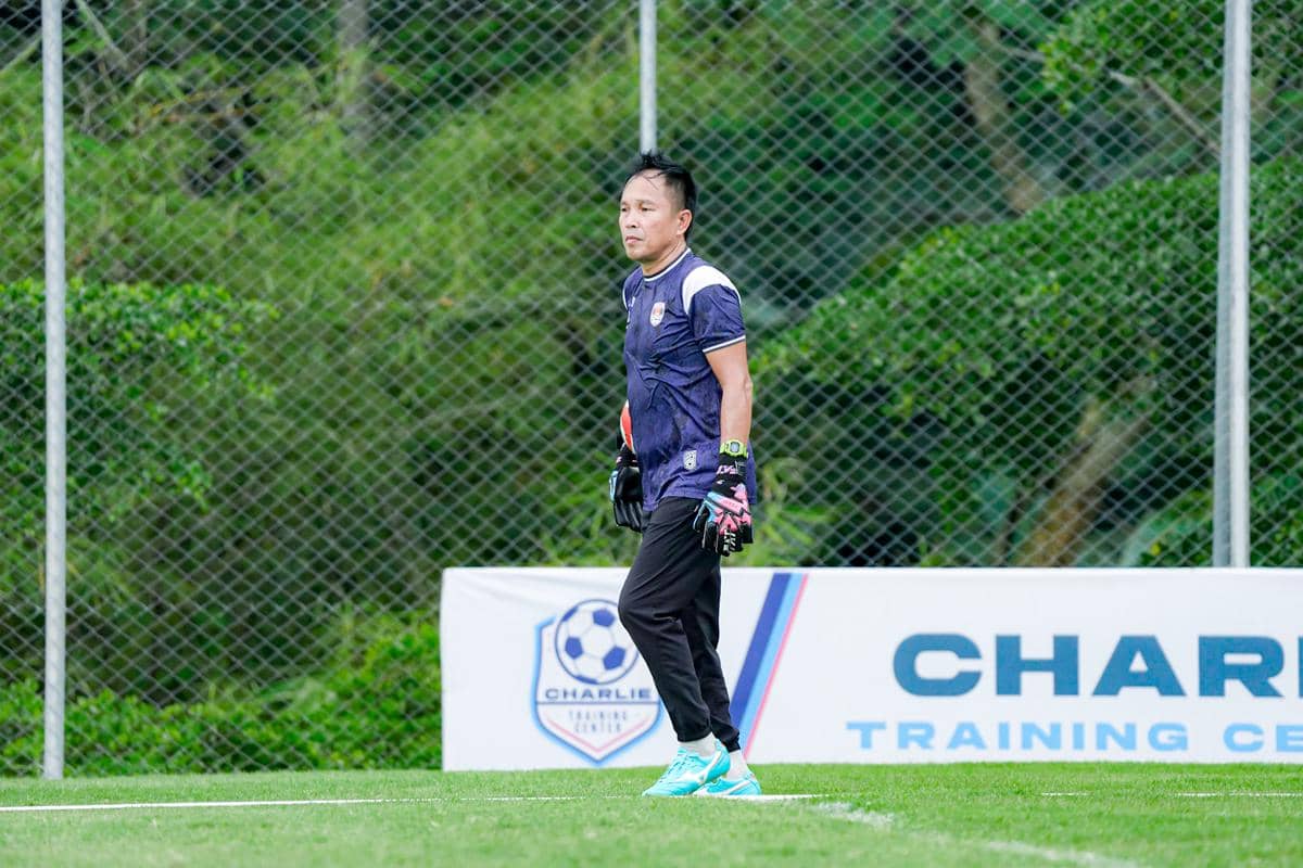 Kendal Tornado FC Datangkan Pelatih Penjaga Gawang Joice Sorongan | IDN ...