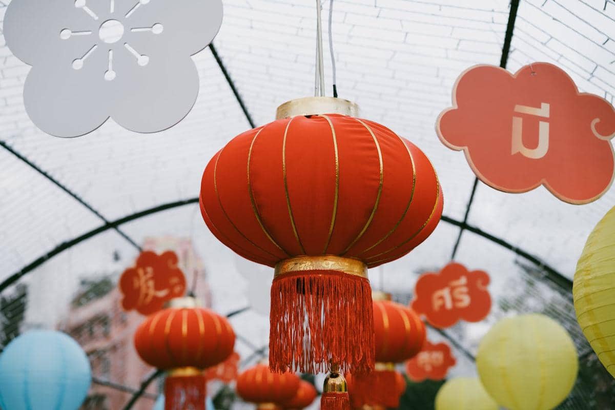12 Rekomendasi Lampion Imlek 2026, Ada Beragam Jenis dan Bentuknya ...