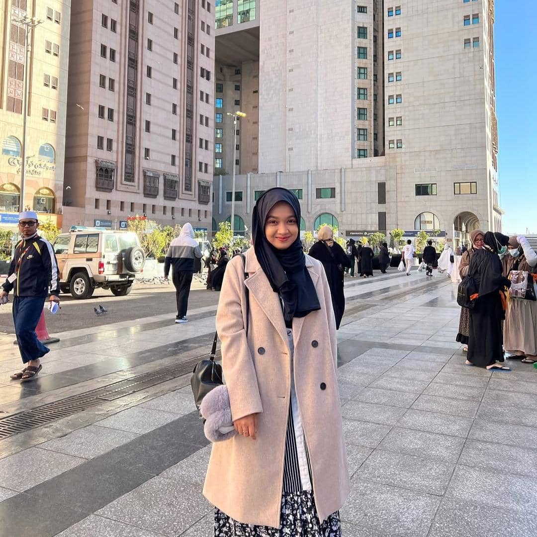 Profil Ning Umi Laila, Pendakwah Gen Z yang Lagi Viral | IDN Times