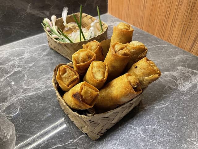 10 Rekomendasi Lumpia Enak dan Legendaris di Semarang | IDN Times Jateng