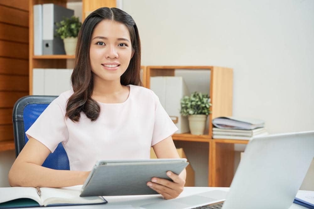 Membuat Draf Artikel dengan Four-Draft Method | IDN Times
