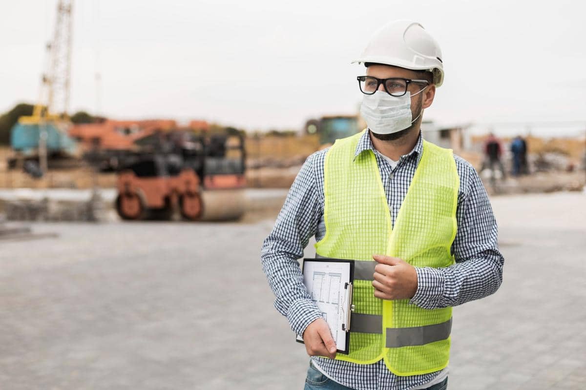 Jobdesk HSE Officer, Pengawas Standar K3 agar Kerja Tetap Kondusif ...
