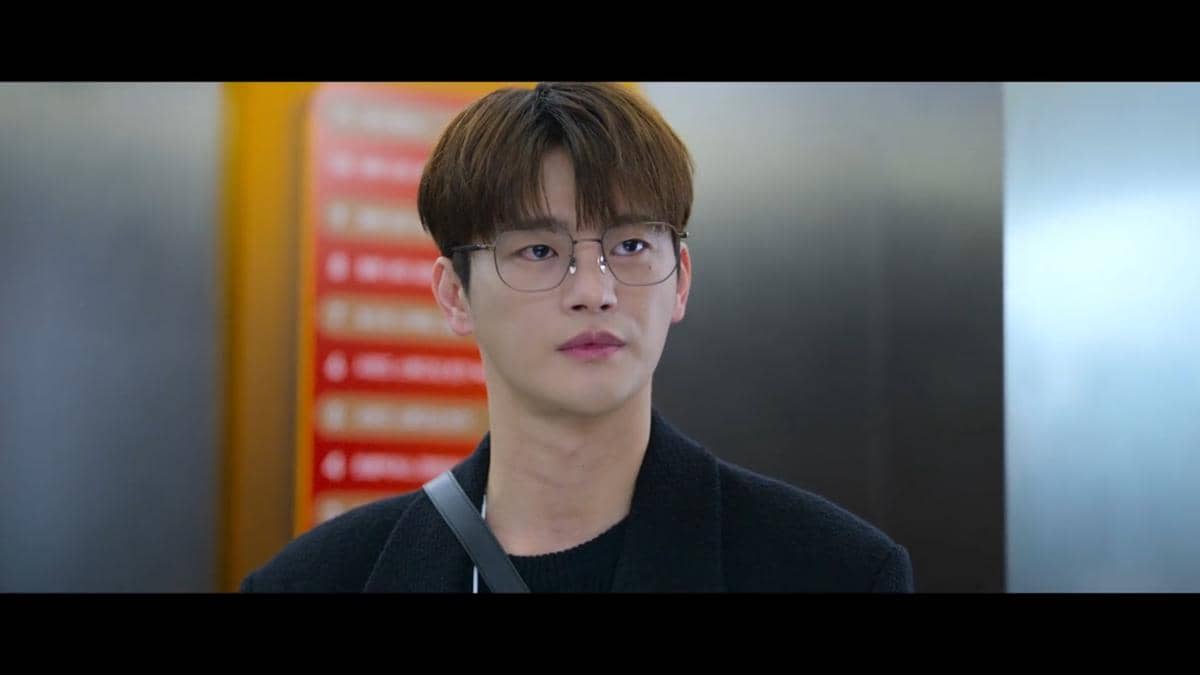 7 Perhatian Park Gyeong Nam pada Seo Mi Rae di Boyfriend on Demand ...