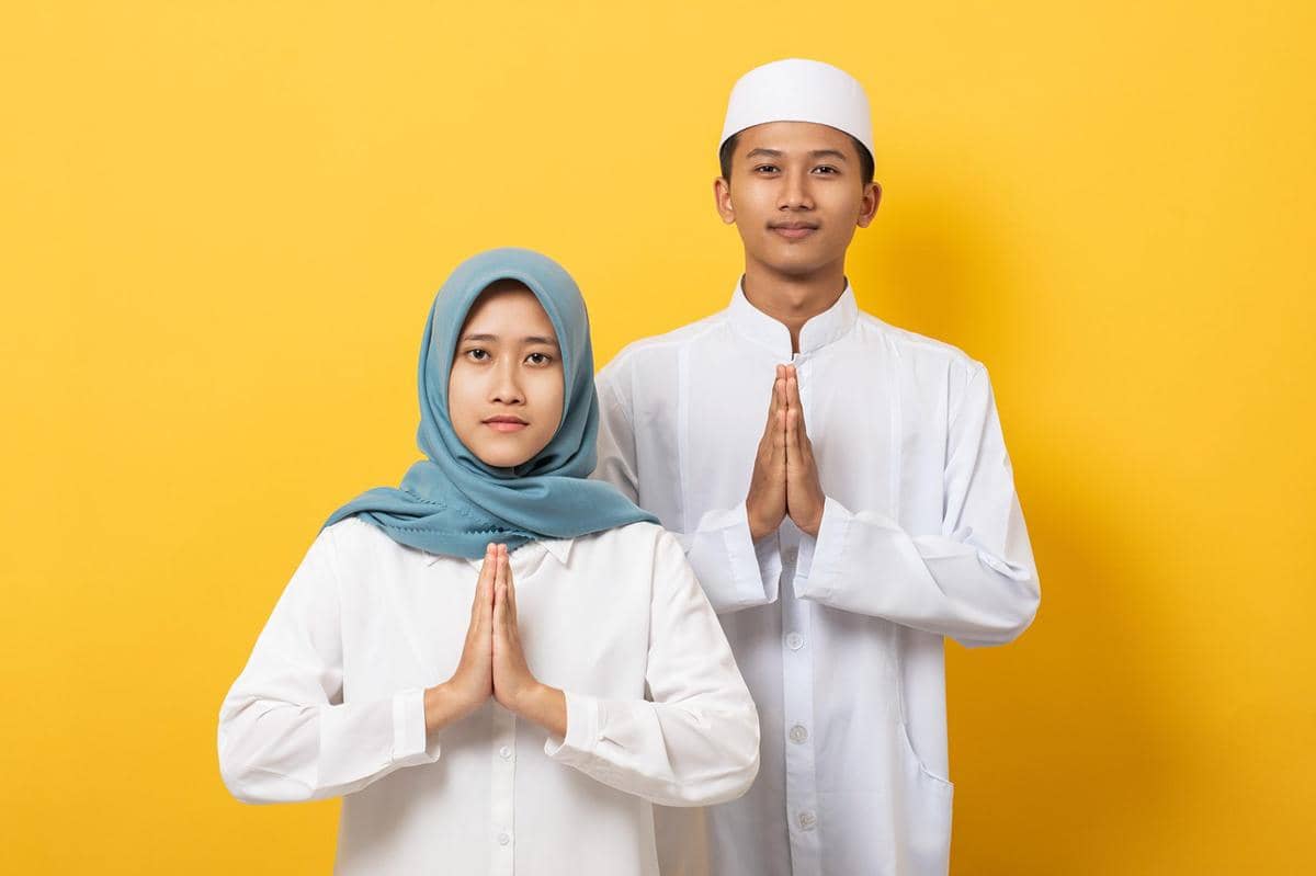 94 Pantun Lebaran Bahasa Jawa Parikan Lucu dan Puitis | IDN Times Jateng