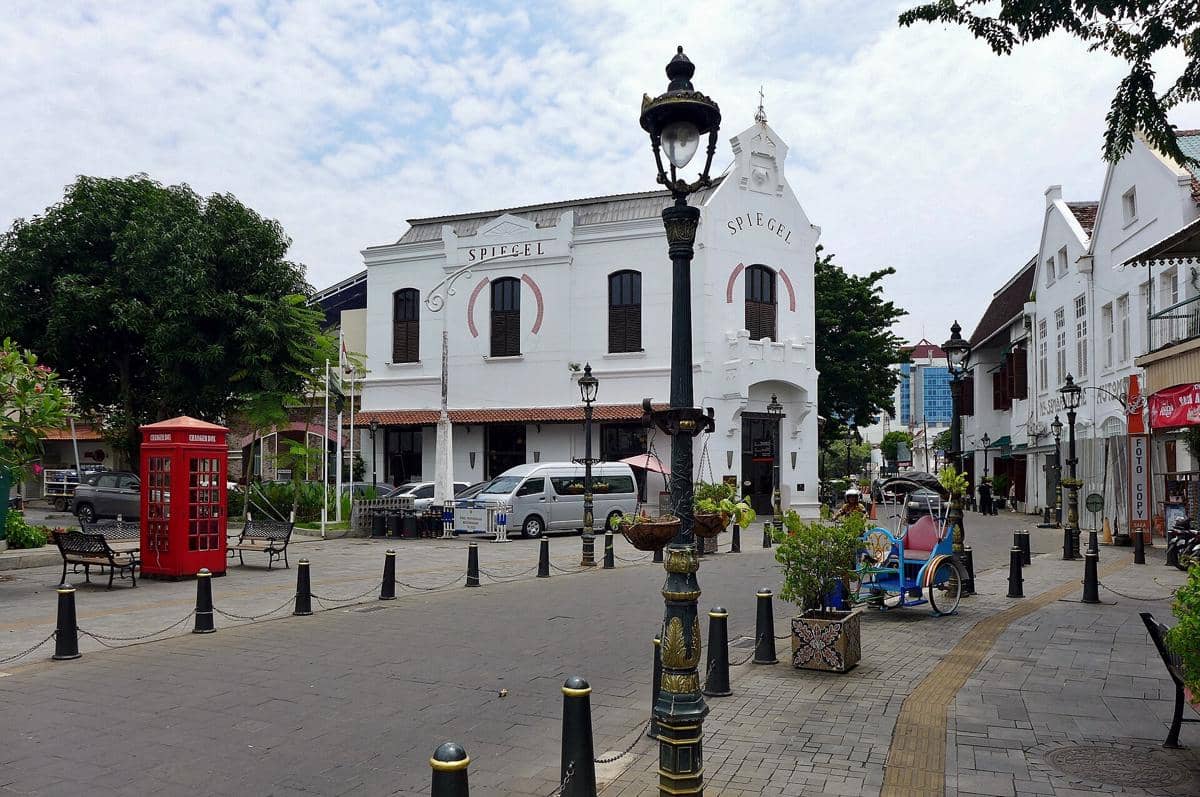 Tarif dan Titik Parkir Resmi Kota Lama Semarang Usai Viral Pungli | IDN ...