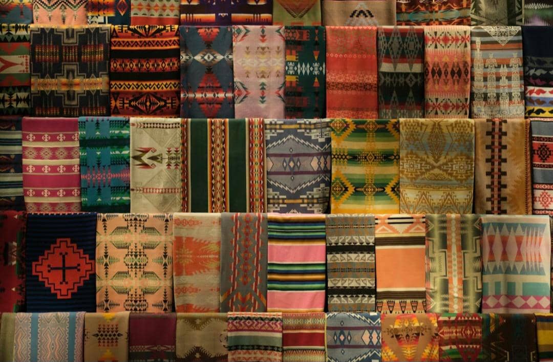 Tips Memilih Sarung yang Tepat dan Nyaman untuk Lebaran | IDN Times