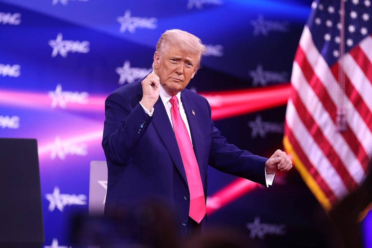 Trump Yakin Bisa Akhiri Perang dengan Iran dalam Waktu 2-3 Pekan | IDN ...