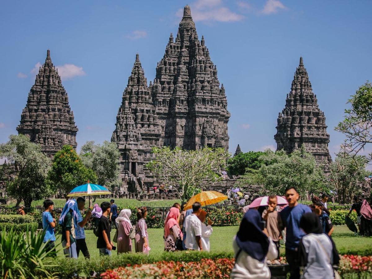 Mengenal Pengertian Warkat dan Jenis-Jenisnya | IDN Times
