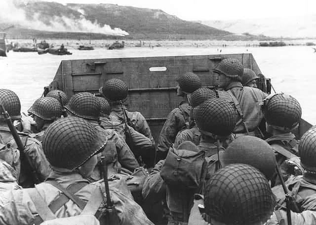 5 Fakta Menarik D-Day, Operasi Pendaratan Terbesar | IDN Times