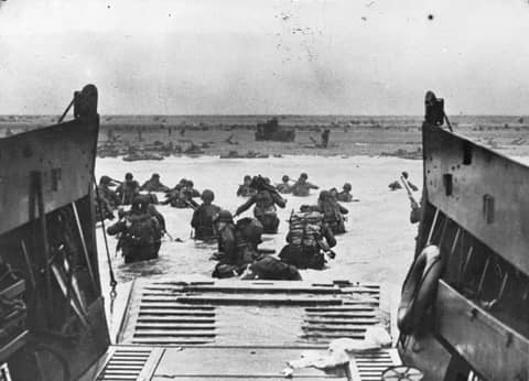 5 Fakta Menarik D-Day, Operasi Pendaratan Terbesar | IDN Times